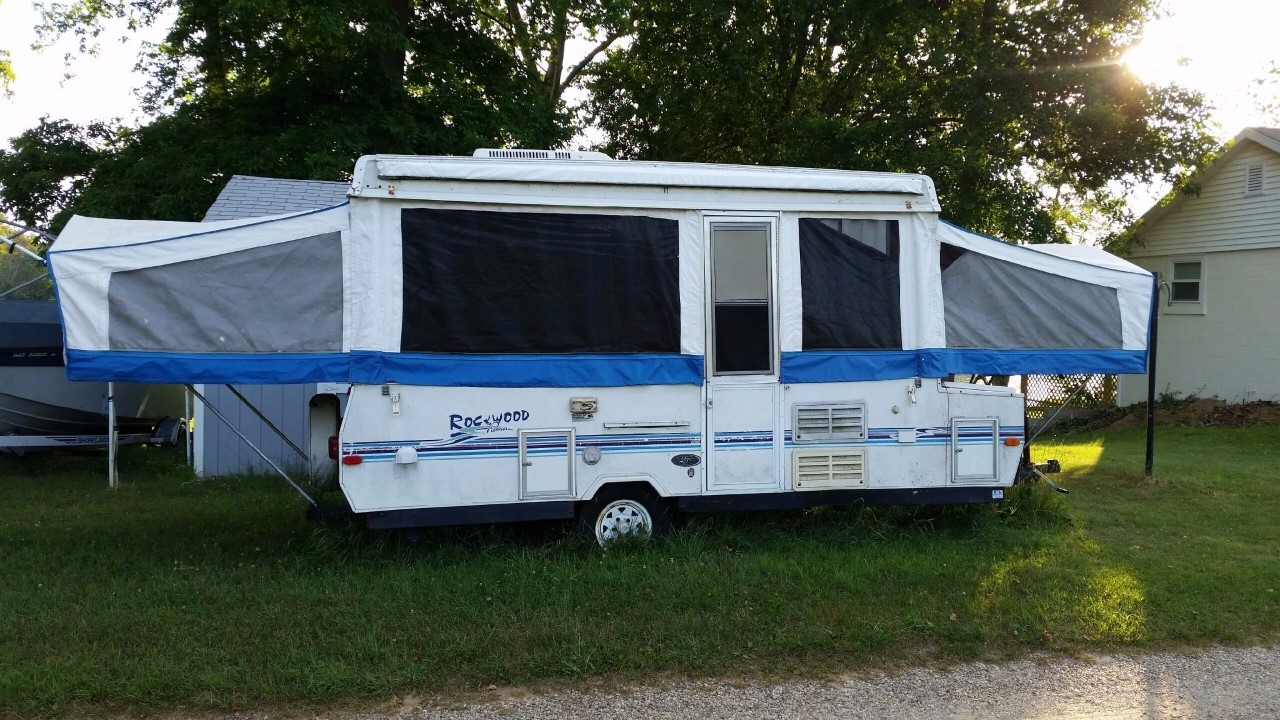 Police: 6 people arrested amid findings of weapons, child living in ...