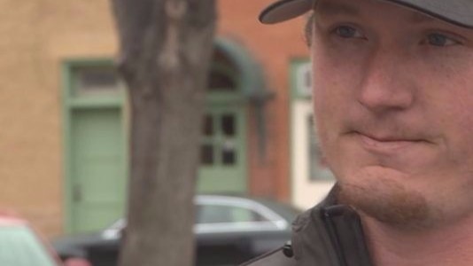 Hunter finds missing girl in Minnesota River clinging to tree | wzzm13.com