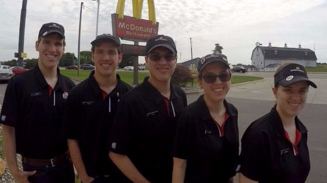 Curtis quintuplets: Michigan's first family of fast food | wusa9.com
