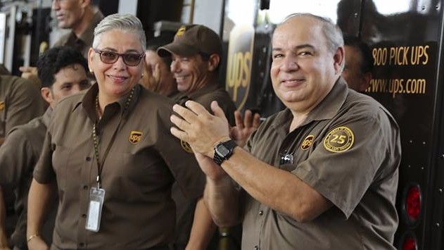 UPS honors drivers with 25+ years of safe driving records | wzzm13.com