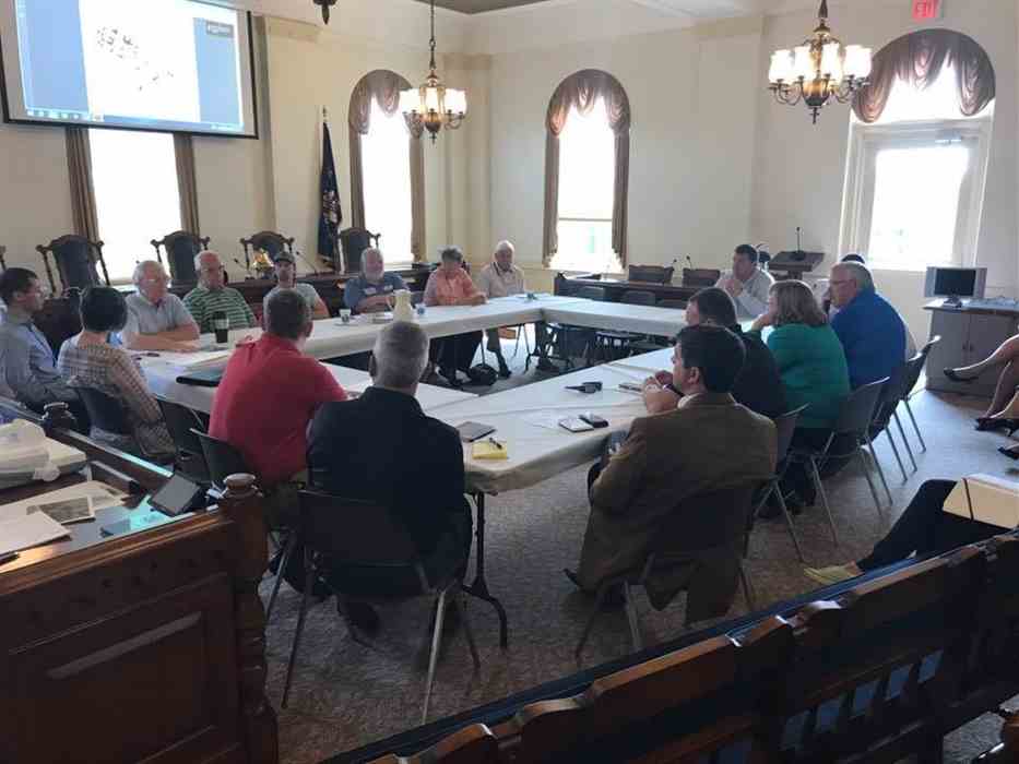 Local leaders, legislators debate short-term rentals | wzzm13.com